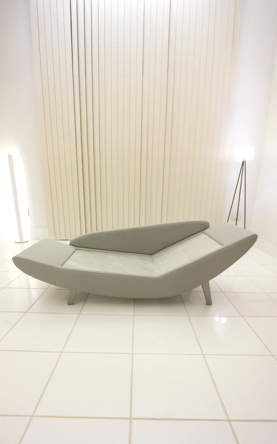 HEALING STONE COUCH – HEALING.